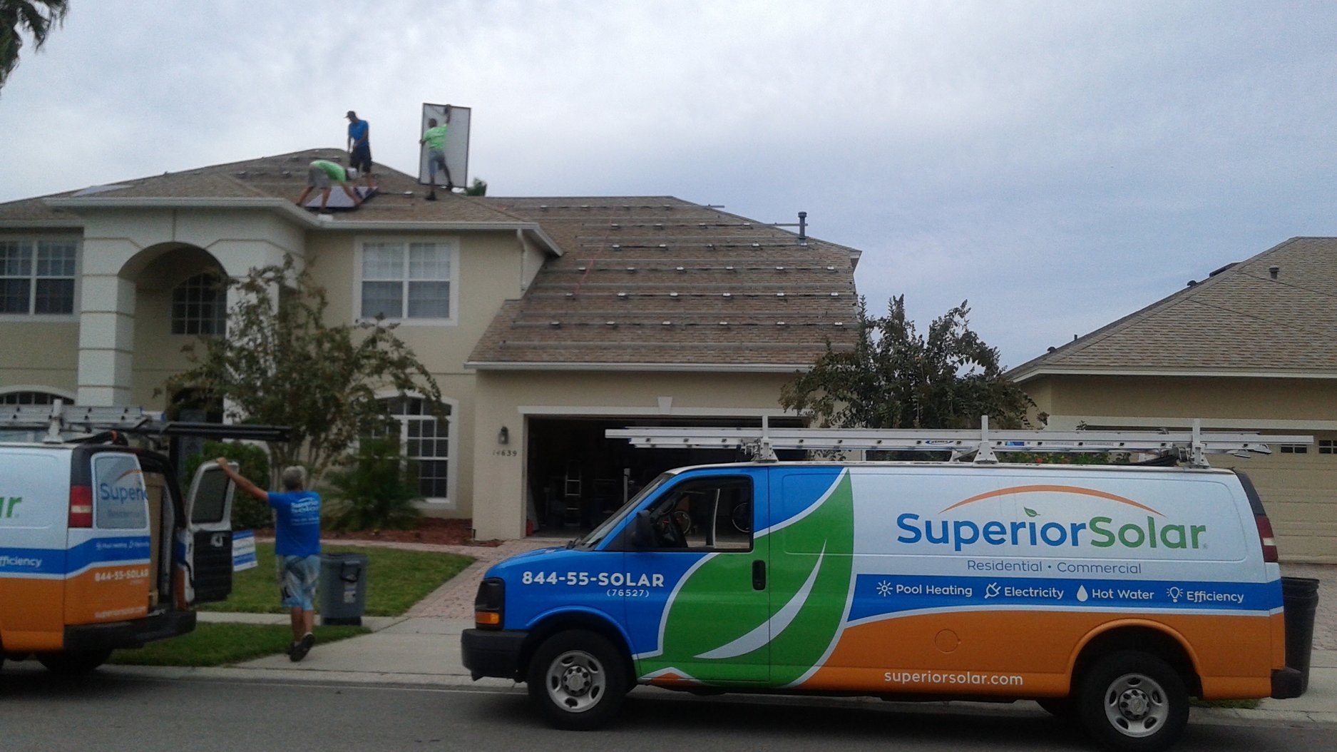 U.S. Solar Jobs Exceed Oil and Gas for the First Time