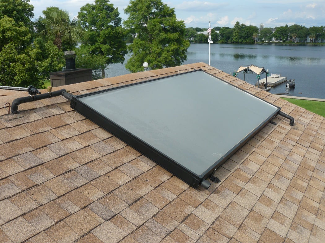 Active solar water heater - 4x8 Solene Aurora Collector